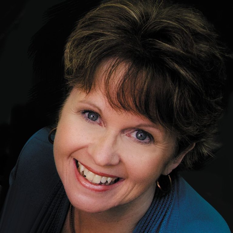 Karen Ehman Headshot - FaithGateway Pages